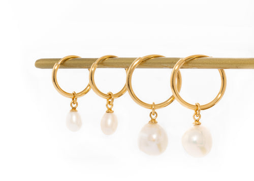 Liso eyrnalokkar með perlu – my letra.